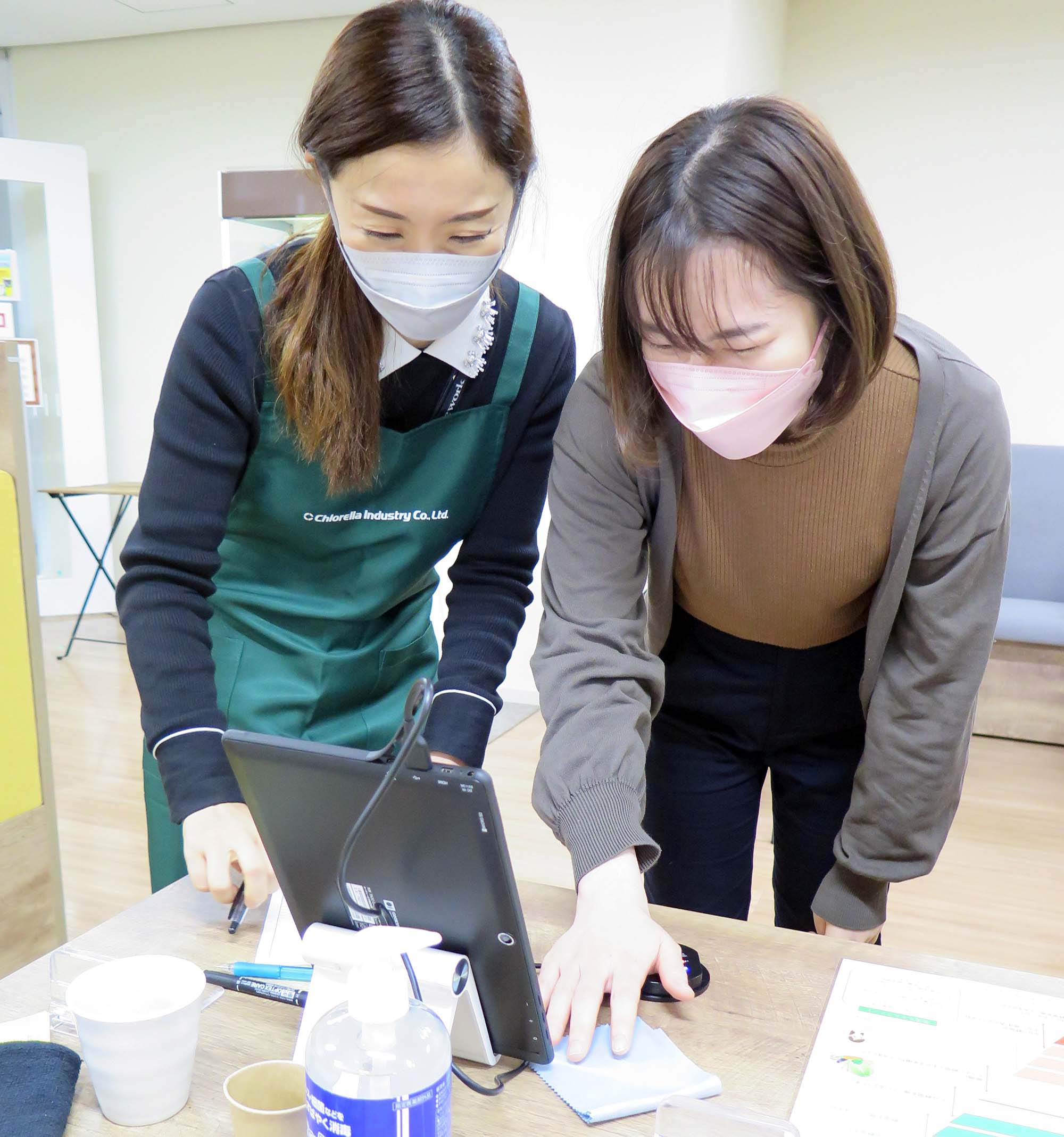 気象庁食堂（東京都港区）にて筑後産クロレラ入りベジランチの提供・ベジチェック®測定会が実施されました - クロレラ工業株式会社